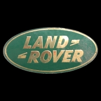 Logo Land Rover Defender gebaut ab 1985 | Oldtimerphotography by aRi F.