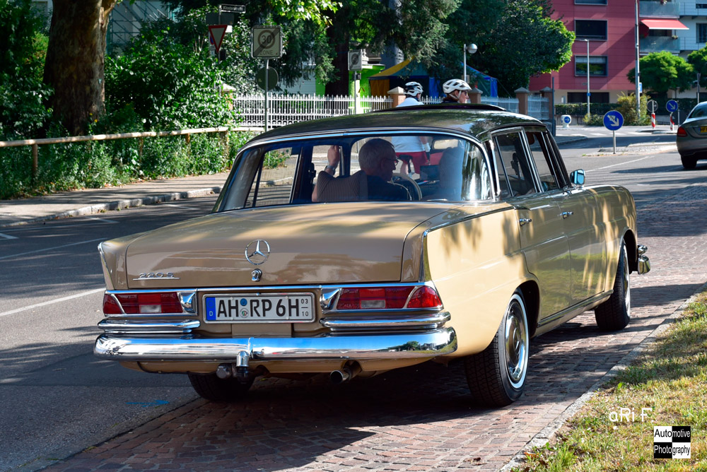 Mercedes-Benz W 111 220 Sb 1963 (1959-195) | Oldtimerphotography by aRi F.